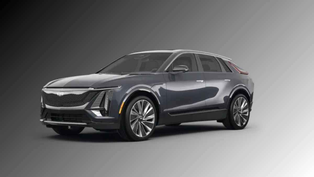 Cadillac Lyriq 2023 Review | CarDrav